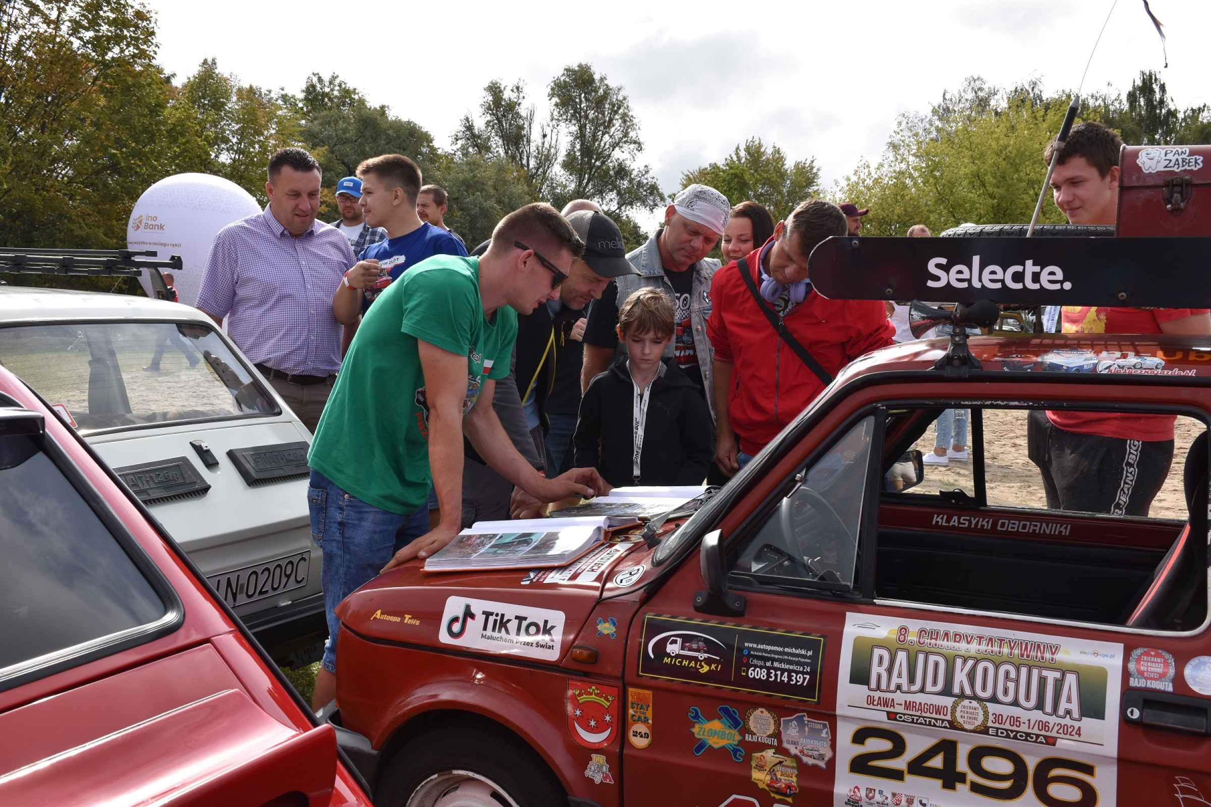 Inowrocław - - Zlot aut z czasów PRL 2024 - Ino.online - wiesz pierwszy